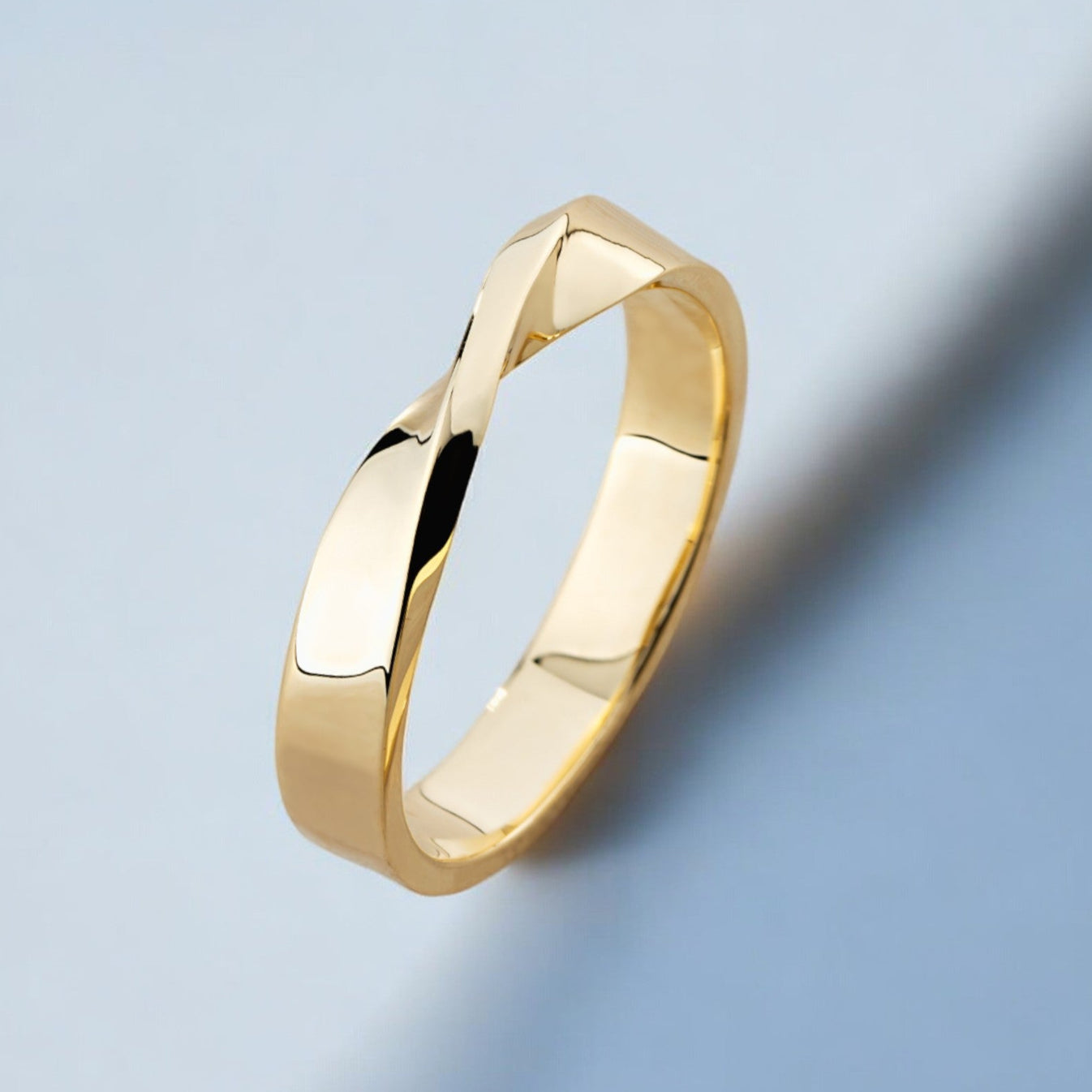 Möbius Wedding Bands with diamonds. Matching wedding rings set ...