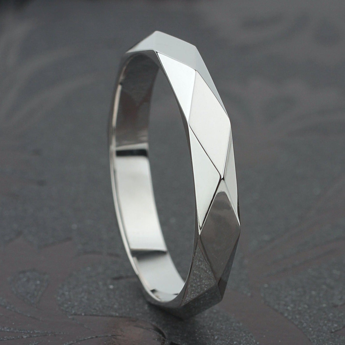 Faceted wedding bands set - couple rings couple rings set couple wedding bands escorialjewelry